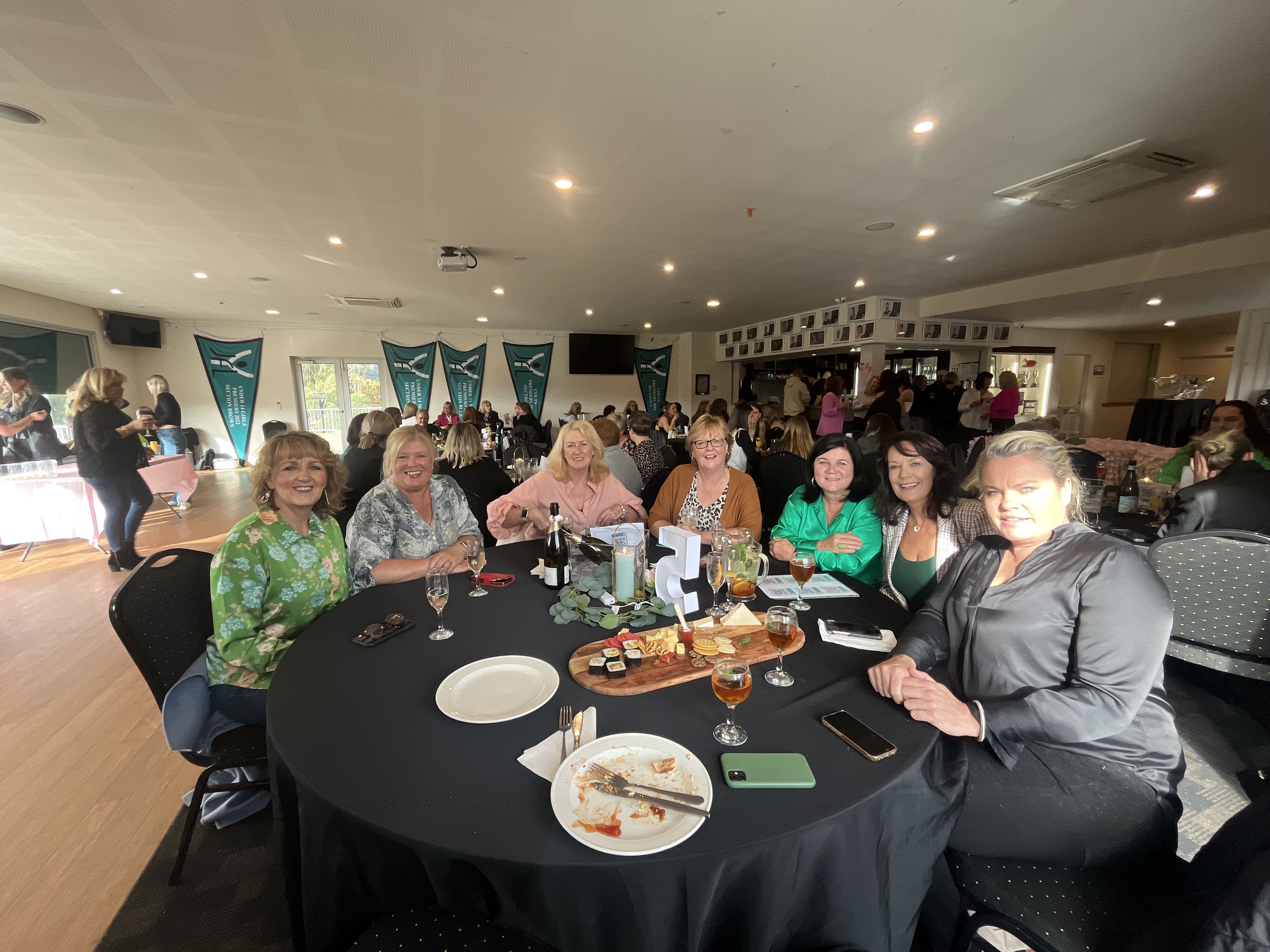 Cheers to Success: An incredible Bottomless Brunch! – SMFNC