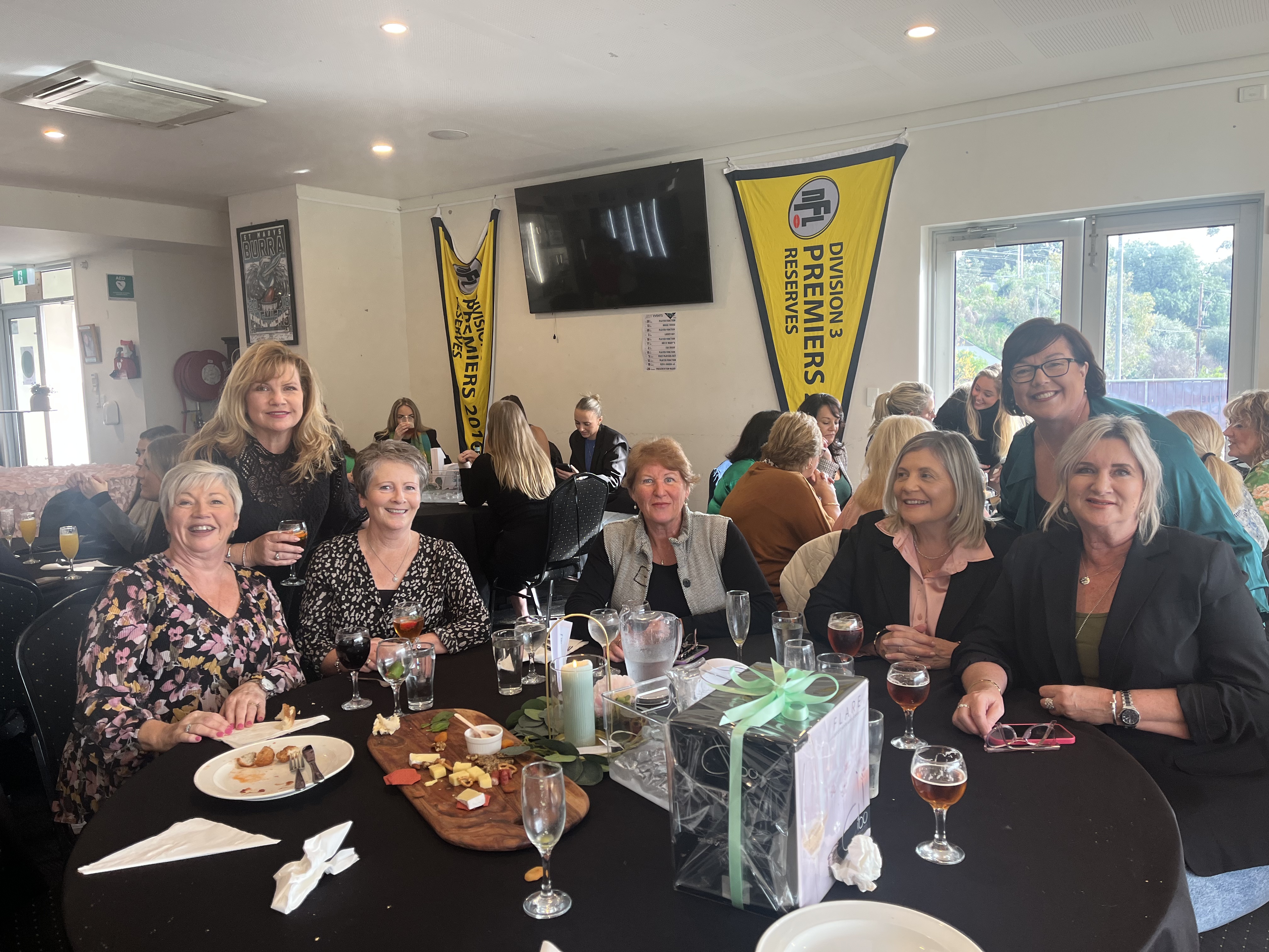 Cheers to Success: An incredible Bottomless Brunch! – SMFNC